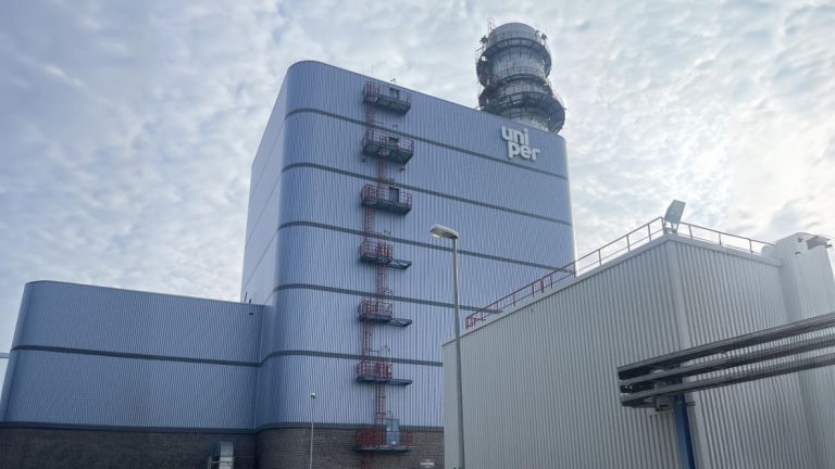 Veolia Group Acquires the Gönyű Power Plant | Diplomacy & Trade
